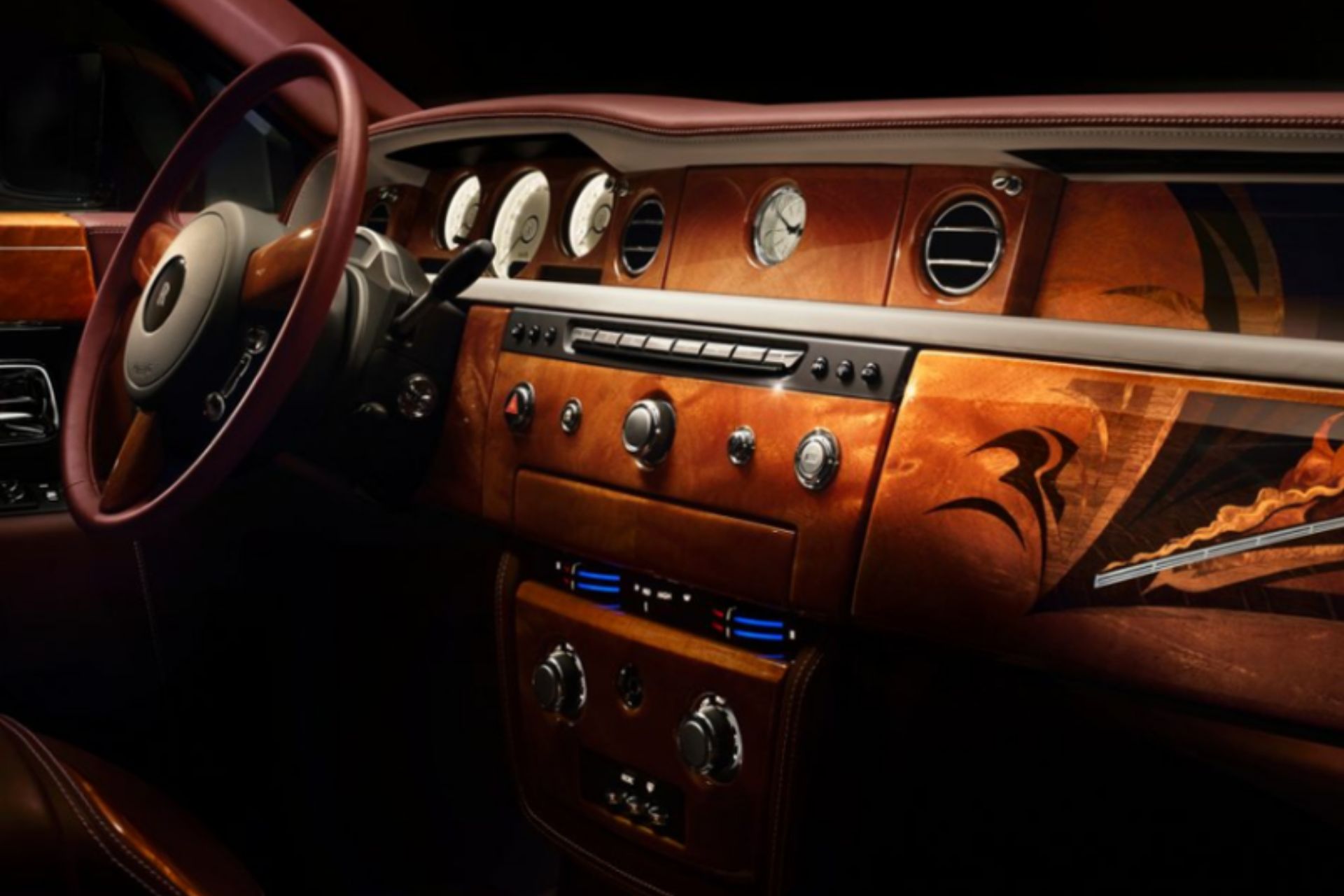 Wood Veneer Finishes: Transform Your Vehicle’s Elegance